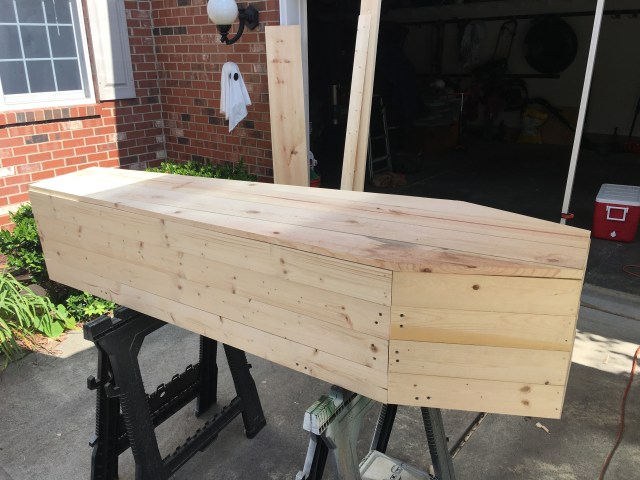 Pneumatic Props – The Halloween Builder